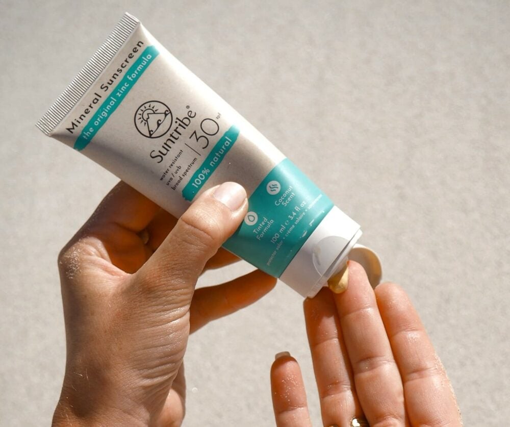 11 Toxic Sunscreen Ingredients to Avoid in 2025 | - Suntribe